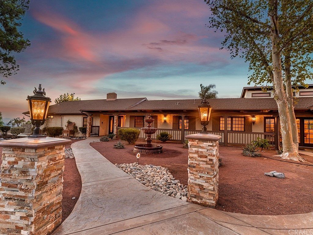 17265 Ridge Canyon Dr, Riverside, CA 92506 | Zillow