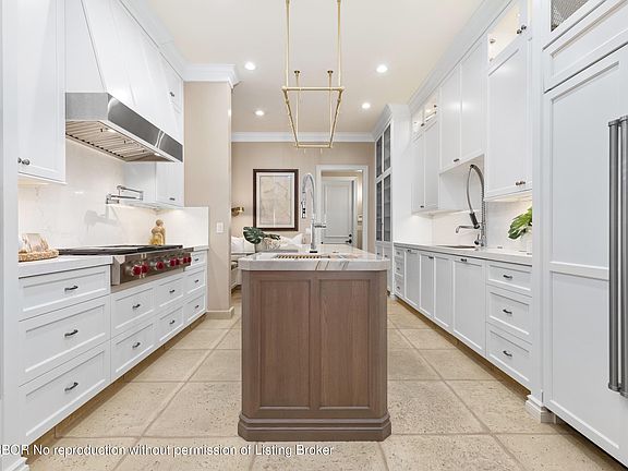 175 Sunset Ave, Palm Beach, FL 33480 | MLS #25-707 | Zillow