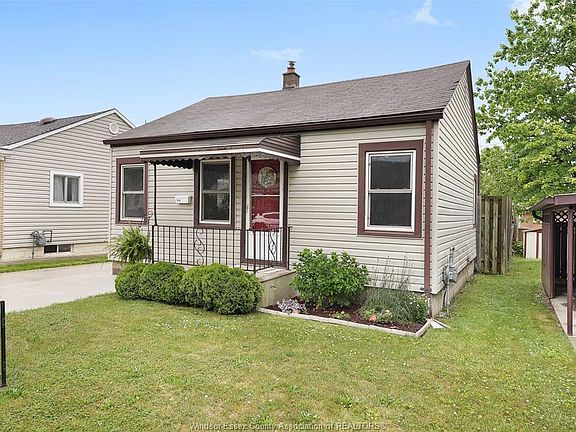 3616 Matchette Rd, Windsor, ON N9C 1Z9 | MLS #25015612 | Zillow