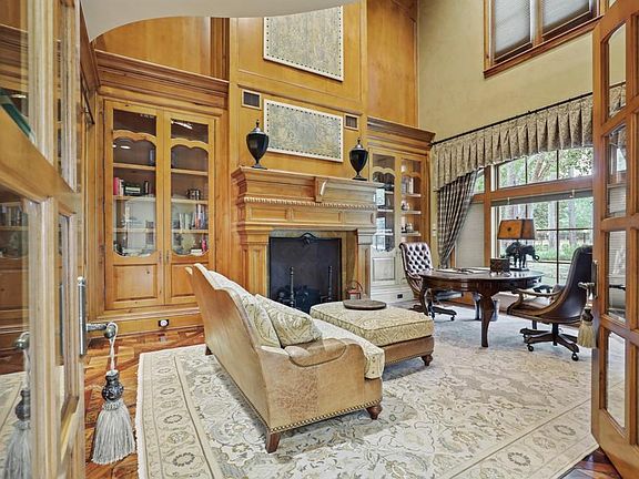 51 Grand Regency Cir, Spring, TX 77382 | MLS #20132969 | Zillow