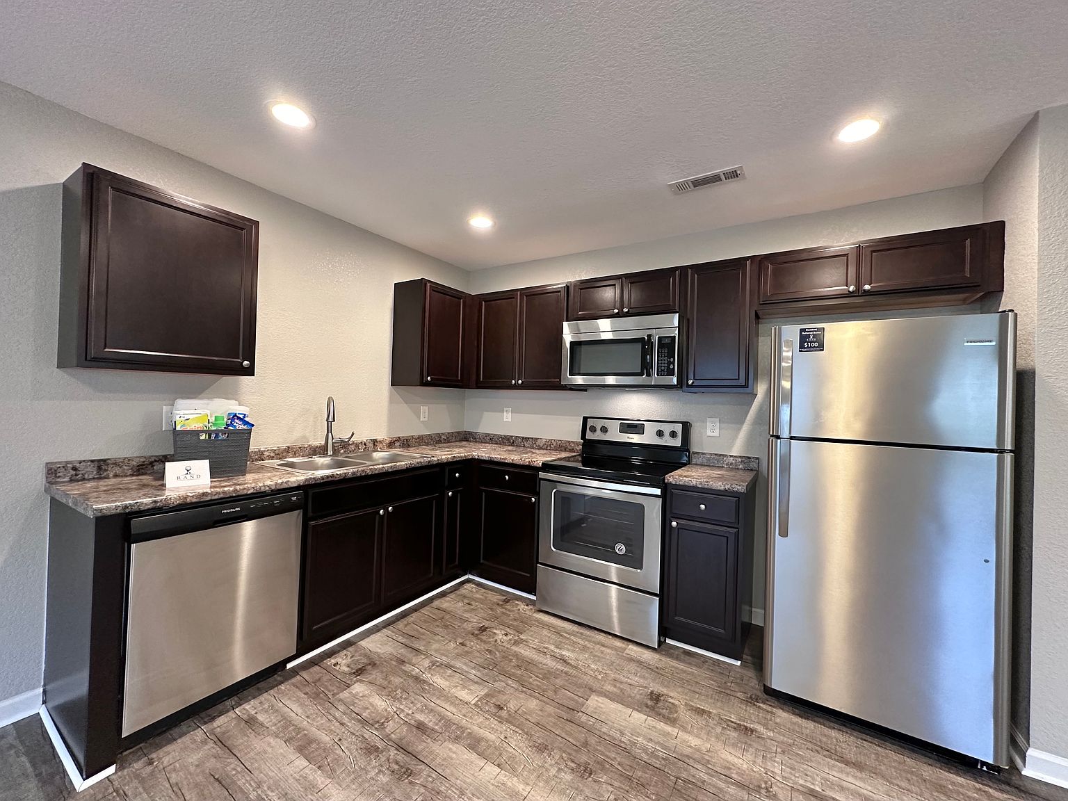 4225 Timberly Cate Ct APT 2, Morristown, TN 37814 | Zillow