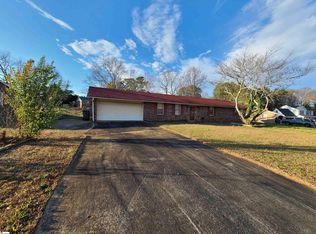 213 Ashmore Bridge Rd, Mauldin, SC 29662 | MLS #1509643 | Zillow