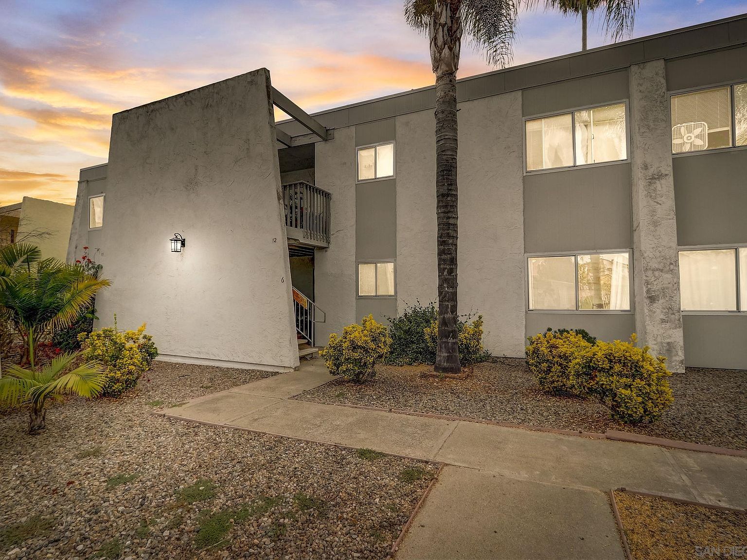 1550 S Maple St UNIT 6, Escondido, CA 92025 | Zillow