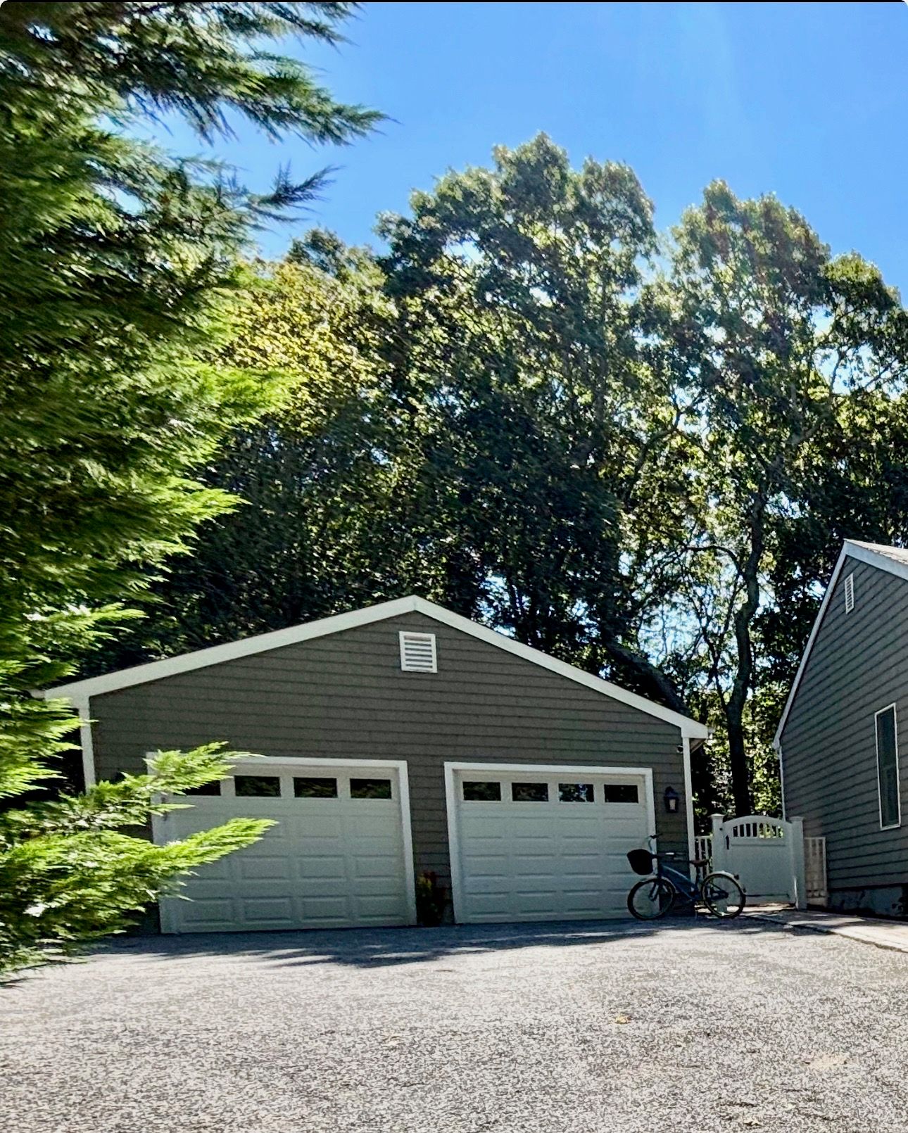 6 Oak Ledge Ln, East Hampton, NY 11937 | Out East