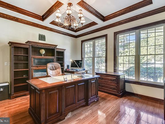 7117 Matthew Mills Rd, Mc Lean, VA 22101 | MLS #VAFX2113012 | Zillow