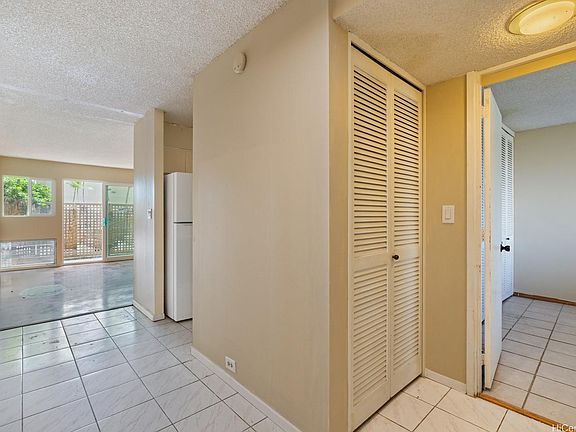 555 University Ave APT 100, Honolulu, HI 96826 | MLS #202401070 | Zillow