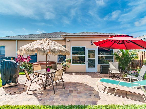 6956 Hammock Trace Dr, Melbourne, FL 32940 | Zillow