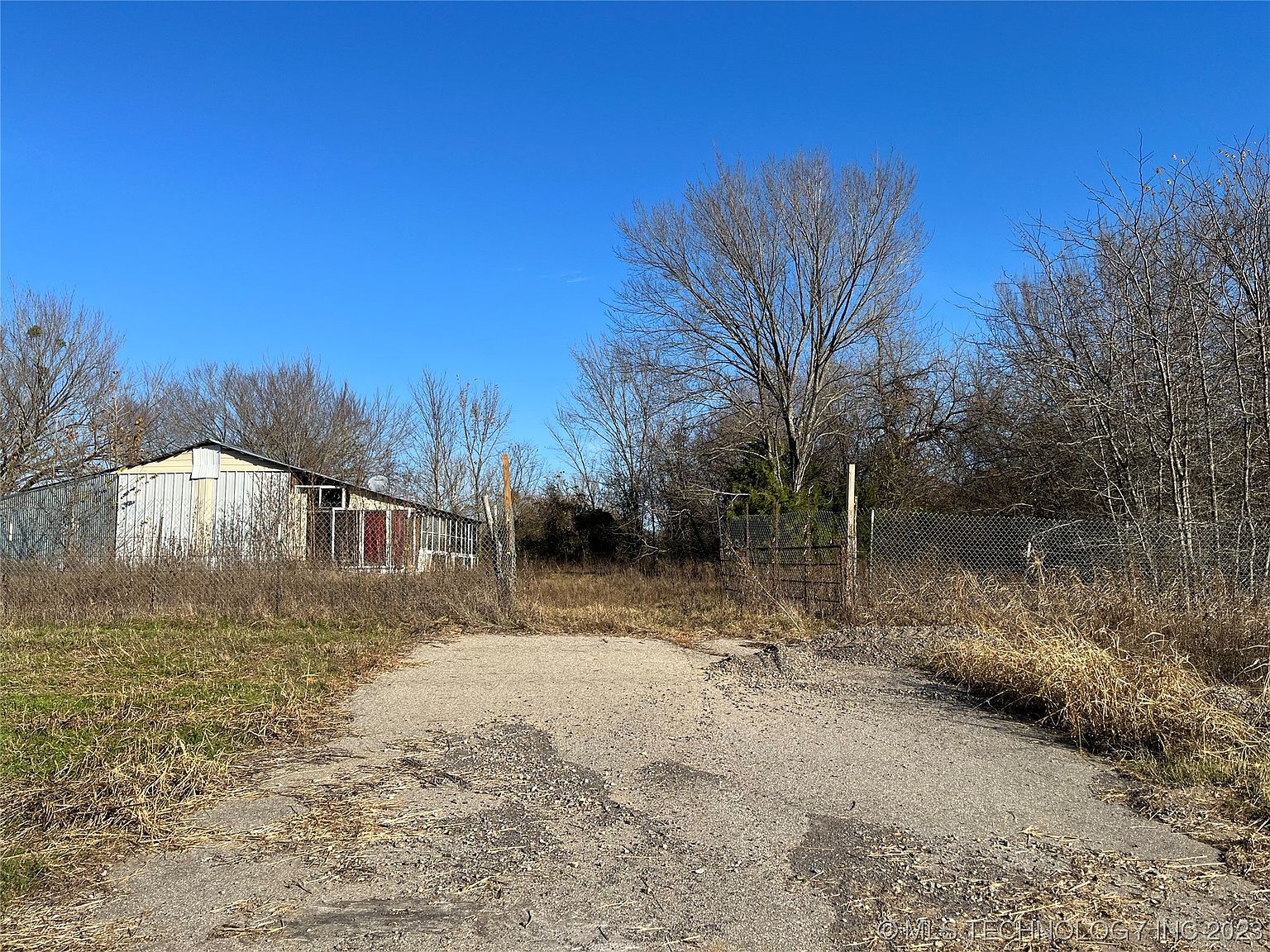 19423 E Highway 3, Atoka, OK 74525 | Zillow