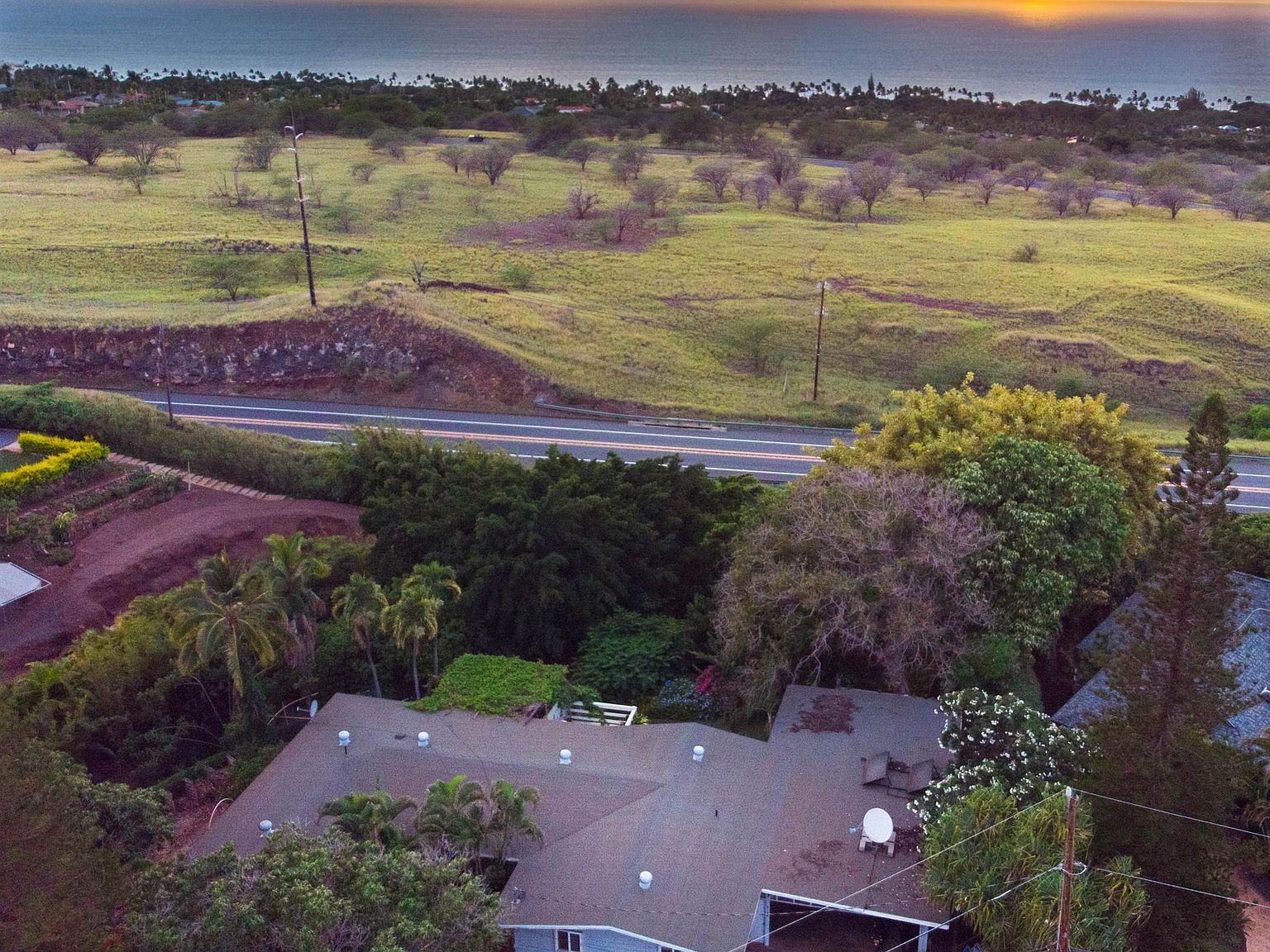 3140 Akala Dr, Kihei, HI 96753 | Zillow