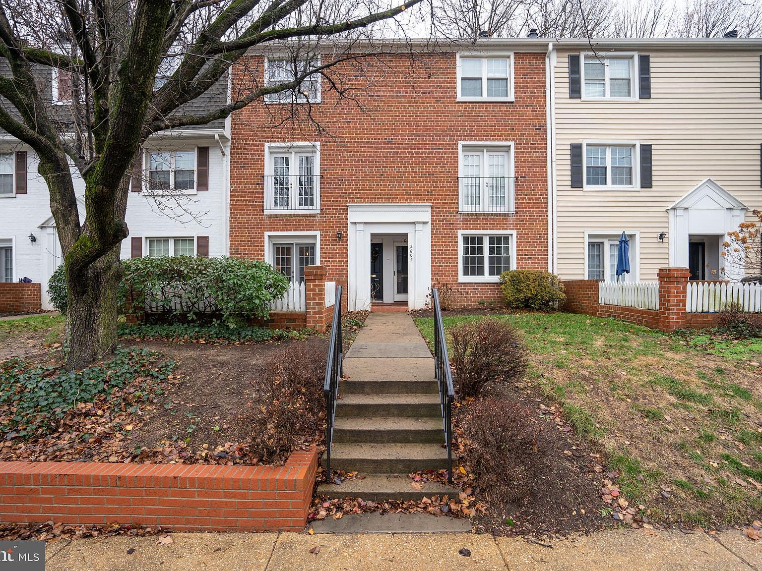 2605 S Walter Reed Dr Unit B, Arlington, VA 22206 | Zillow