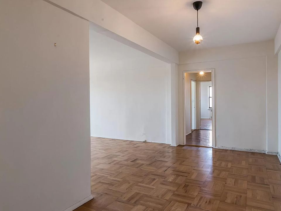 67-76 Booth St Forest Hills, NY, 11375 - Apartments for Rent | Zillow