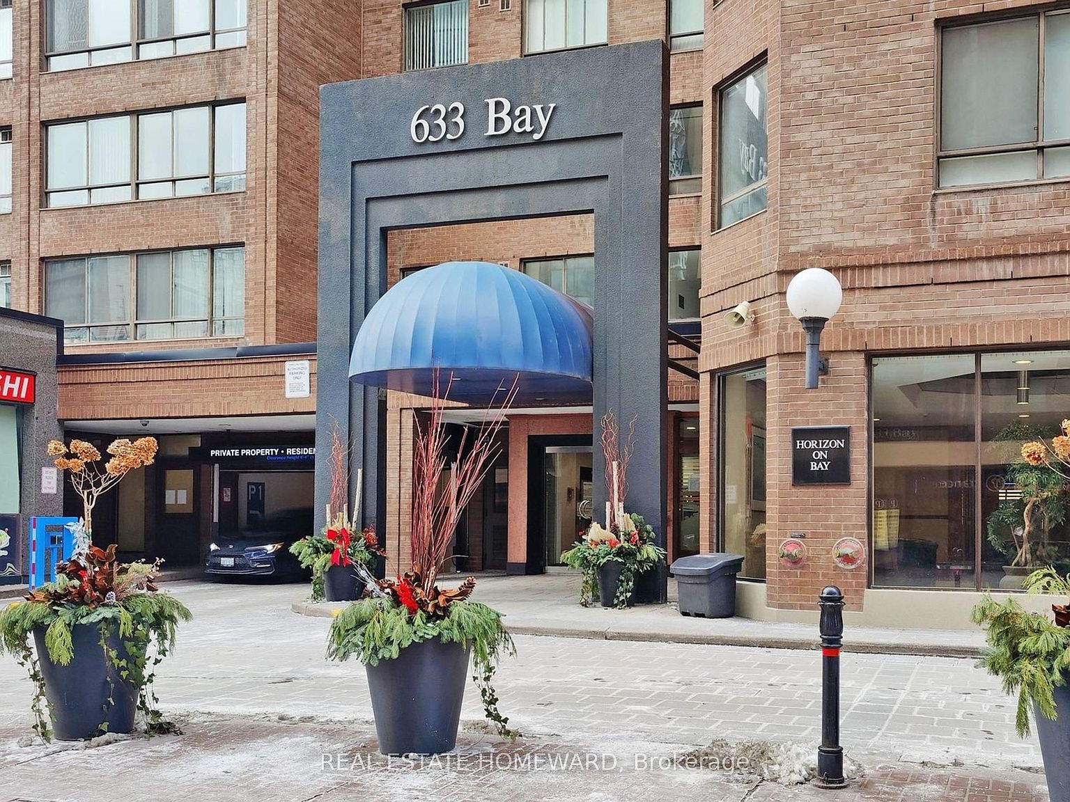 633 Bay St #901-C01, Toronto, ON M5G 2G4 | MLS #C12114531 | Zillow