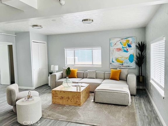 10109 La Tuna Canyon Rd, Sun Valley, CA 91352 | Zillow