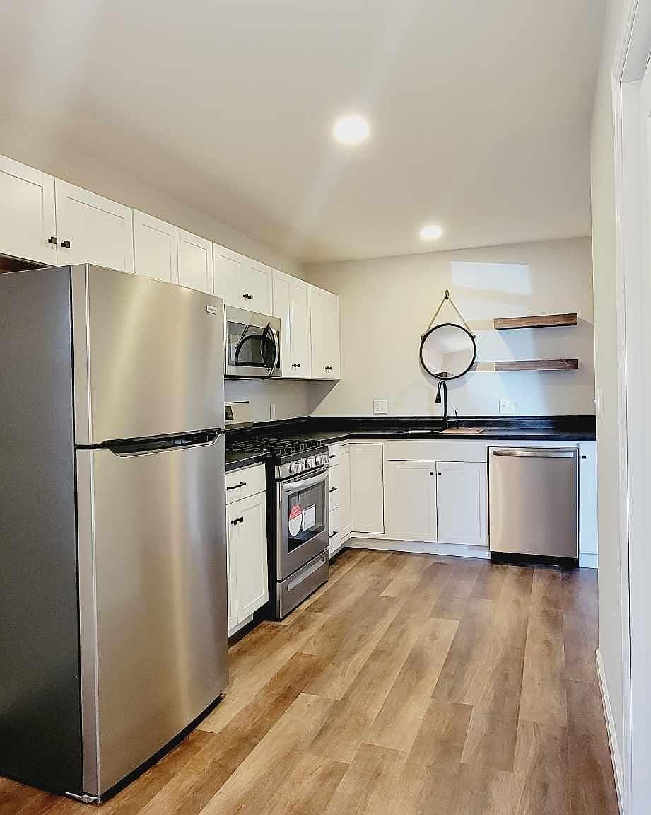 111 Hainen Dr, Tipton, MO 65081 | Zillow
