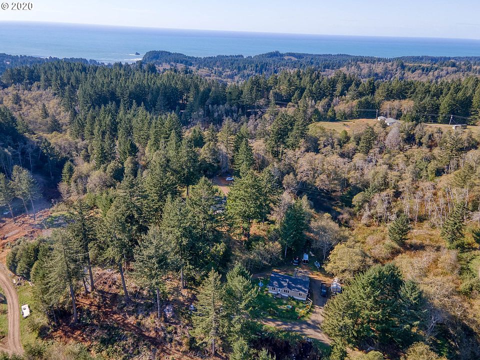 18040 Rettke Ln, Brookings, OR 97415 | Zillow