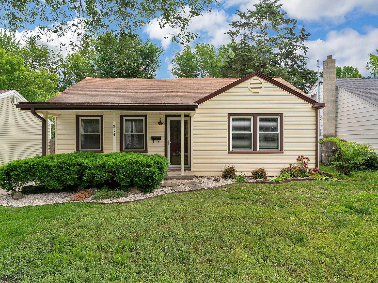 1854 S Maryland Avenue, Springfield, MO 65807 | Zillow