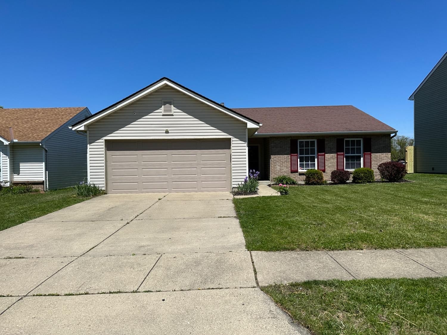 998 Holderness Ln, Cincinnati, OH 45240 | Zillow