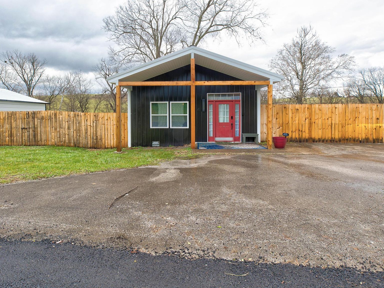 5821 Old Railroad Grade Rd, Paint Lick, KY 40461 | Zillow