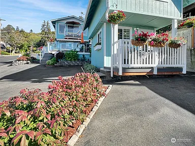 Redondo Beach 01 - 903 S 281st St Seattle WA | Zillow