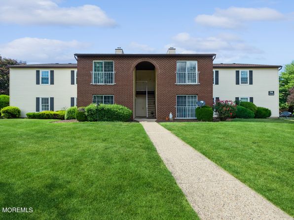 Freehold NJ Condos & Apartments For Sale - 11 Listings | Zillow