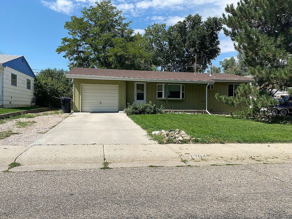 1704 Kit Carson Ave, Casper, WY 82604 | Zillow
