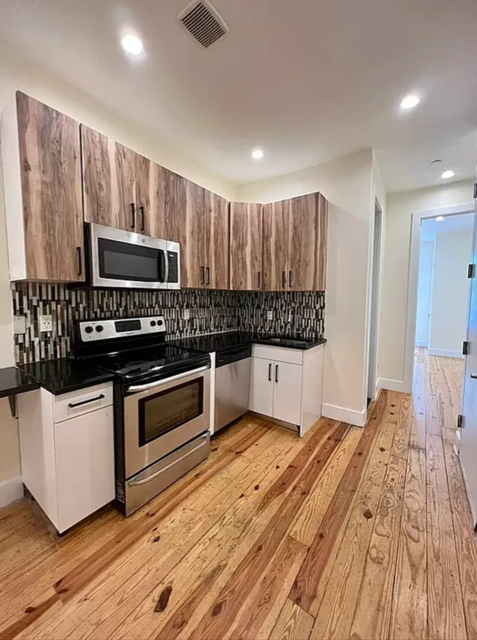570 Evergreen Avenue #1H in Bushwick, Brooklyn | StreetEasy