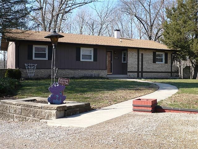 10790 Prestige Dr, Lerna, IL 62440 | Zillow