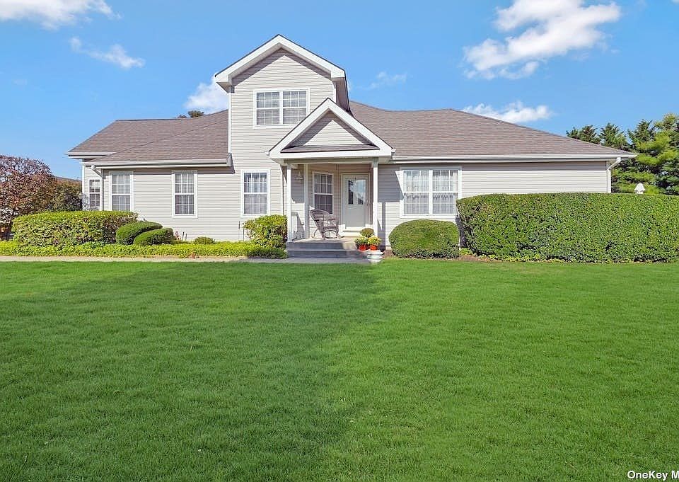 107 Scenic Lake Drive UNIT 107, Riverhead, NY 11901 | Zillow
