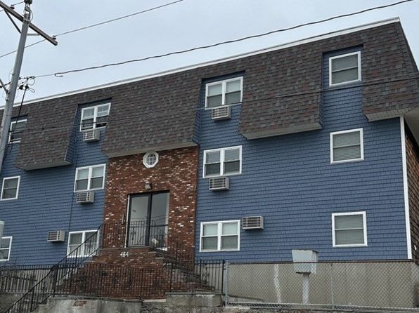 Fall River MA Condos & Apartments For Sale - 18 Listings | Zillow