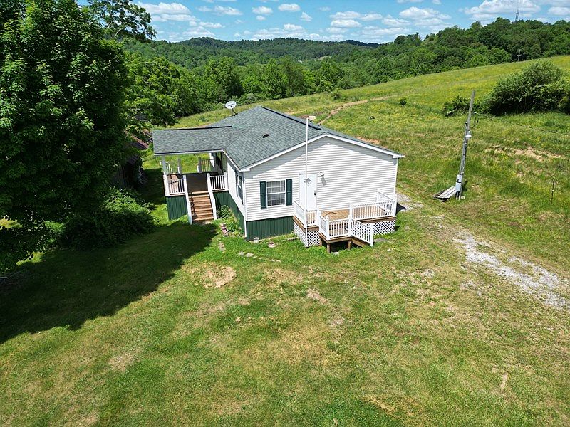 410 Stutler Run, Reedy, WV 25270 | Zillow