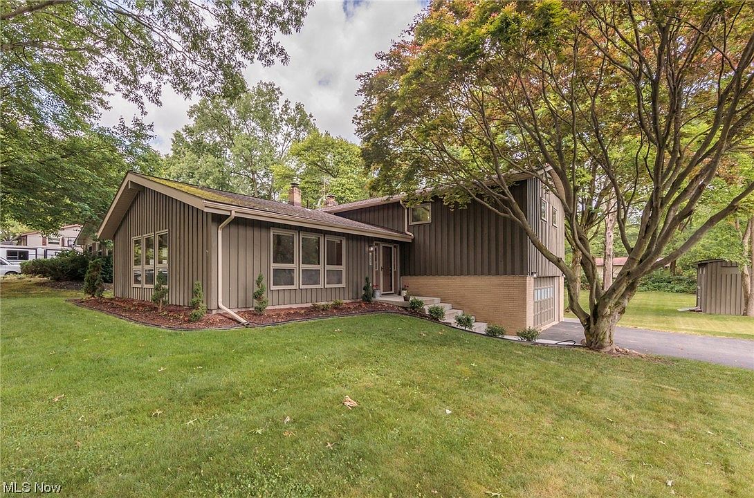 521 Beryl Dr, Kent, OH 44240 | Zillow