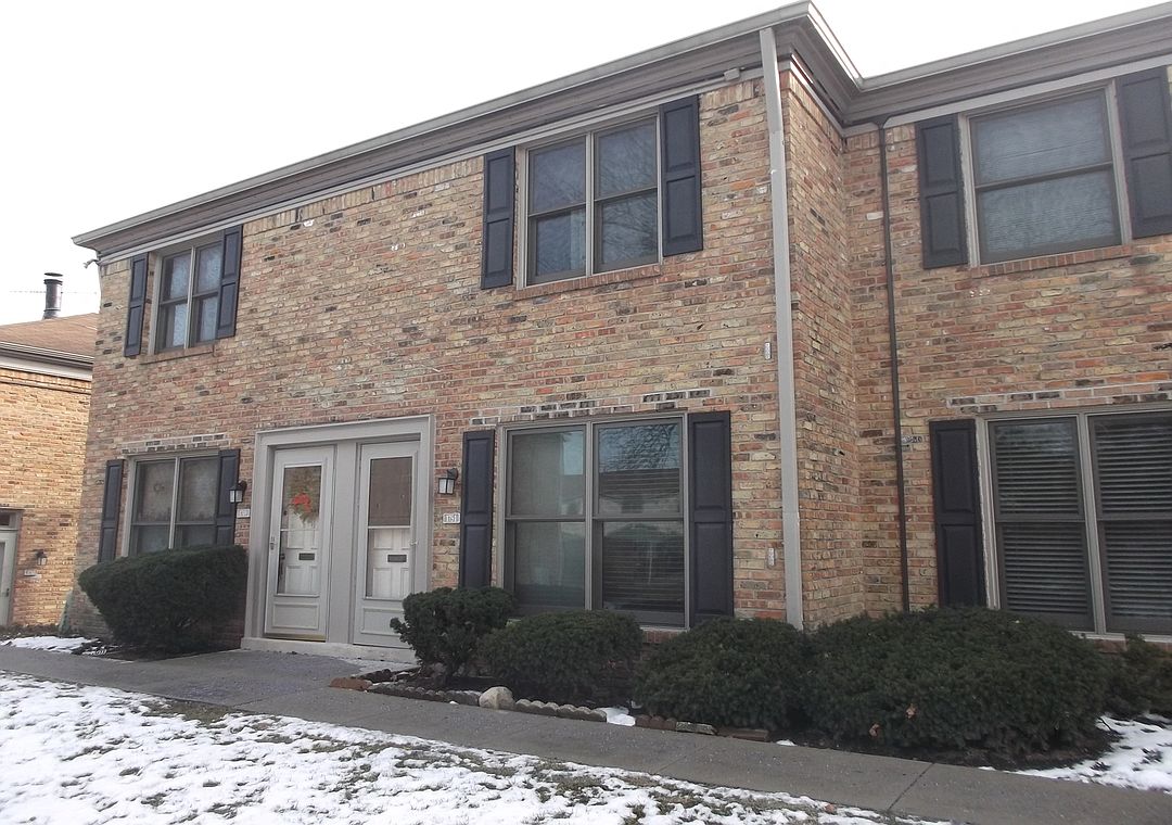 1751 Sussex Walk, Hoffman Estates, IL 60169 | Zillow