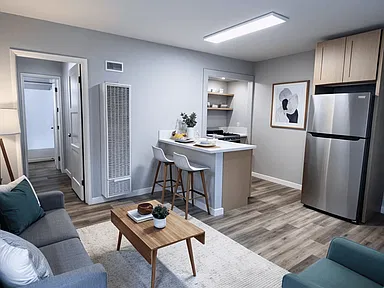 Strathmore Veteran - 11090 Strathmore Dr Los Angeles CA (2 units ...