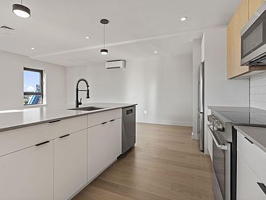 75 Chestnut Street UNIT 406, Portland, ME 04101 | Zillow