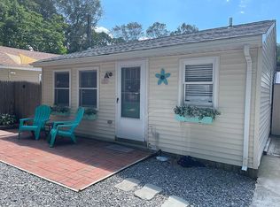 10 Acorn Path, Calverton, NY 11933 | MLS #L3585648 | Zillow