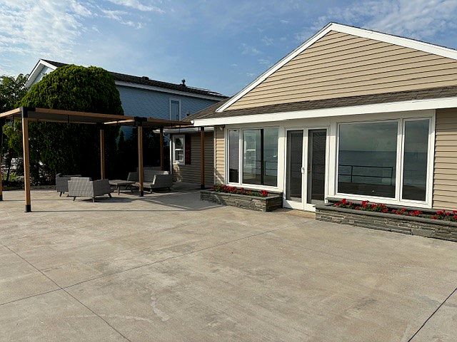 2700 Edgemere Dr, Rochester, NY 14612 | Zillow