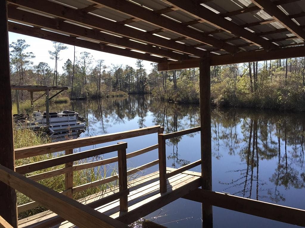 17 Clipper Cv, Freeport, FL 32439 | Zillow