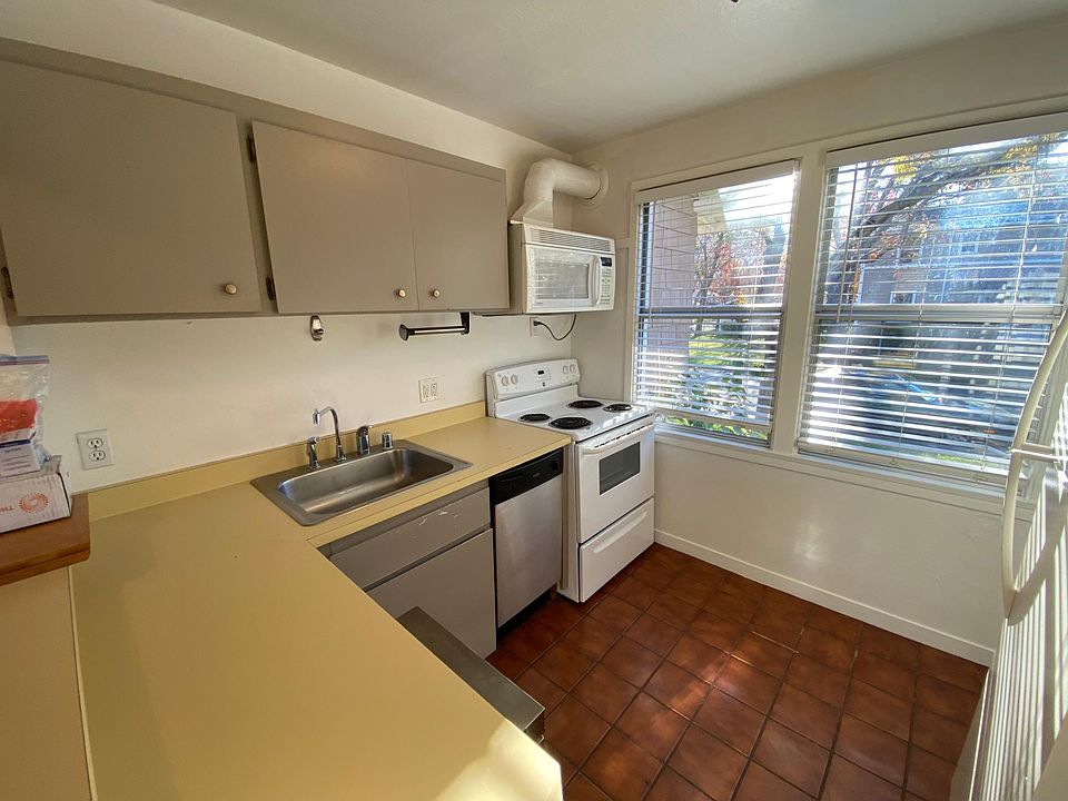 204 Martin Dr #204, Novato, CA 94949 | Zillow