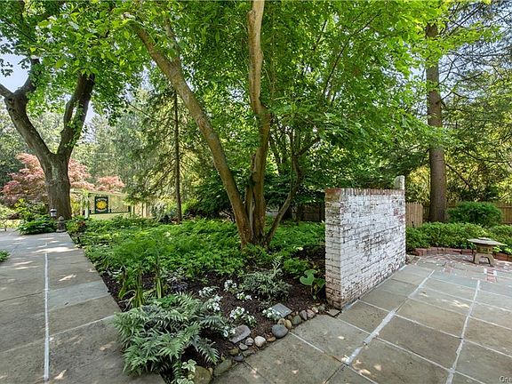 45 Sunderland Ln, Katonah, NY 10589 | Zillow