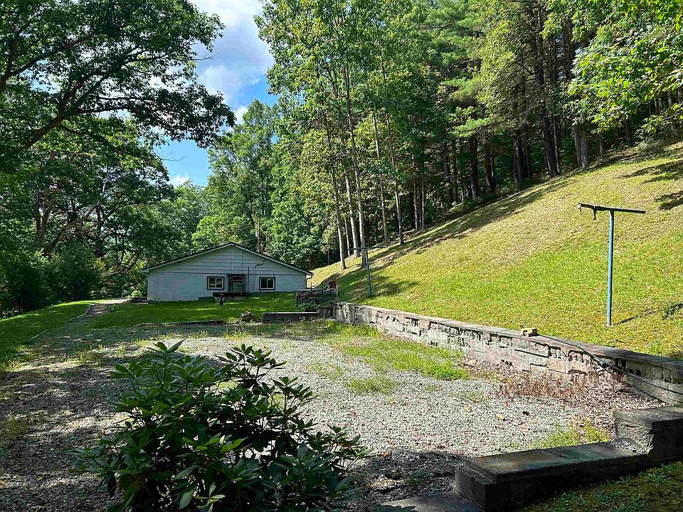 8504 Husky Hwy, Metz, WV 26585 | Zillow