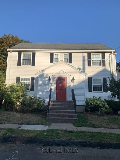 26 Bromfield St #1, Watertown, MA 02472 | Zillow