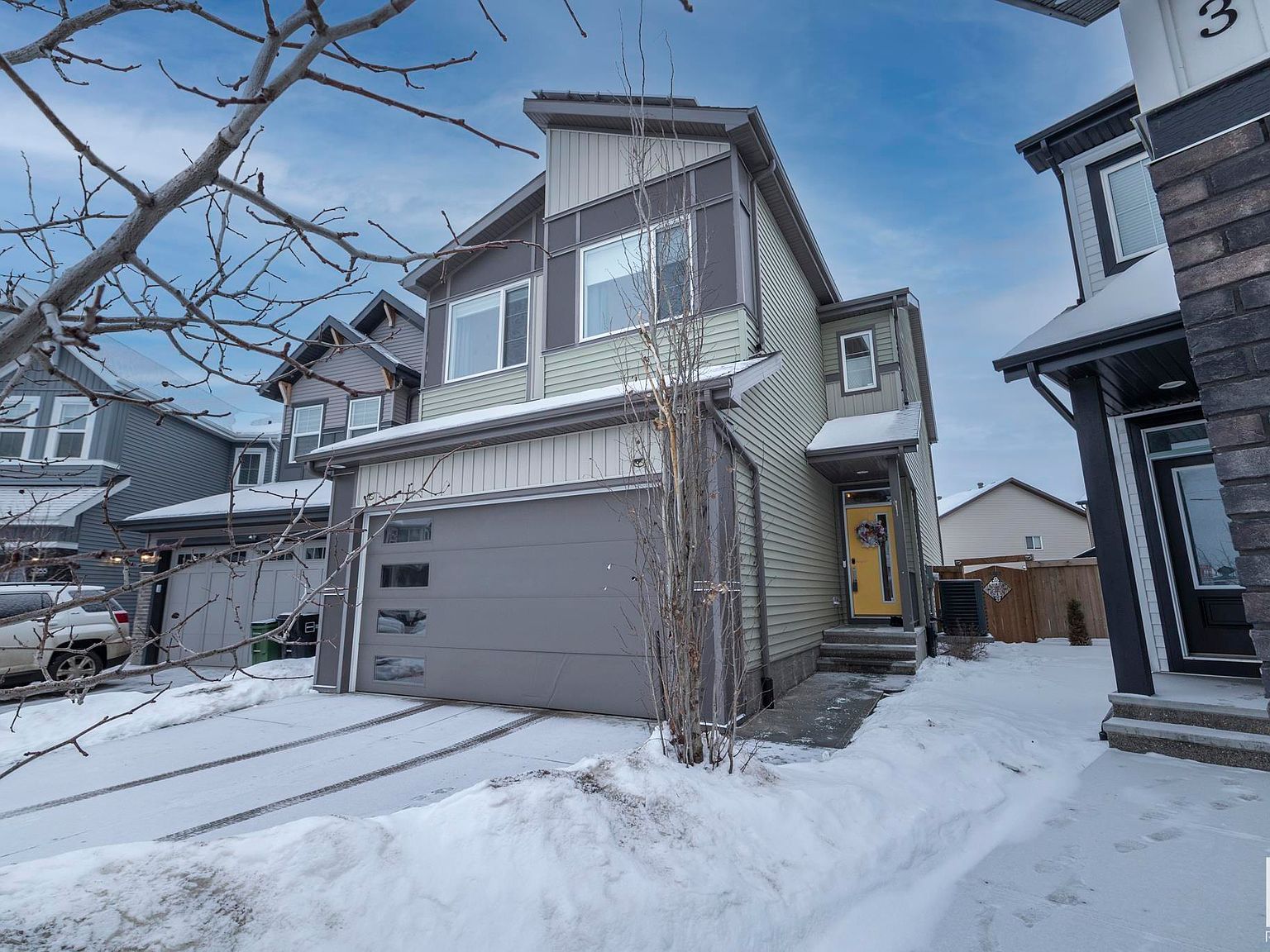 3247 Parker Loop SW, Edmonton, AB T6W 4R8 | MLS #E4416696 | Zillow