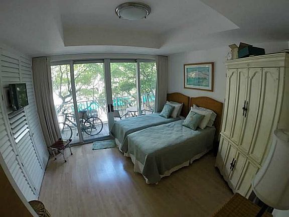 3333 Rice St APT 202, Coconut Grove, FL 33133 | Zillow