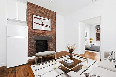 223 Sullivan Street RESIDENCE-3C RESIDENCE-3C in Greenwich Village ...