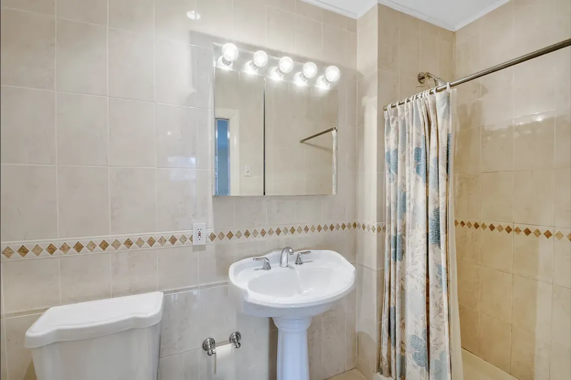 112 Christopher Street #3F in West Village, Manhattan | StreetEasy