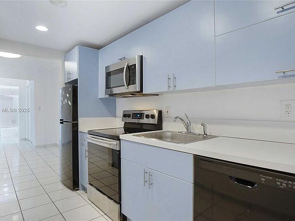 1340 Lincoln Rd APT 404, Miami Beach, FL 33139 | Zillow