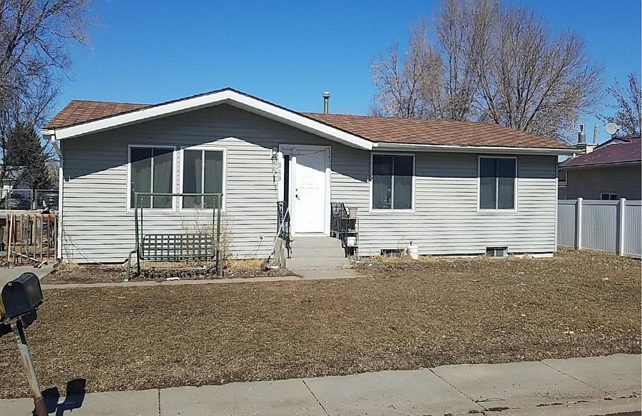 949 15th St SW, Sidney, MT 59270 | Zillow