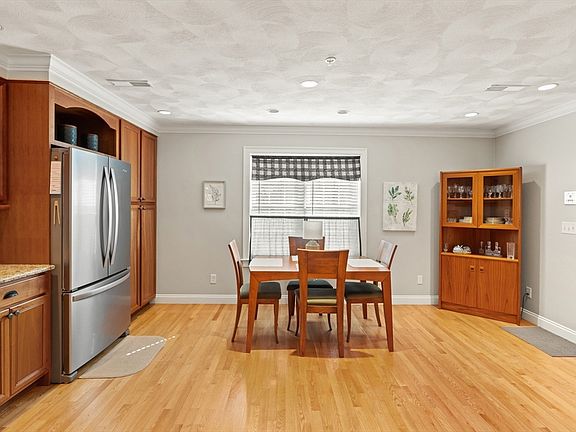 18 Dale St UNIT 6G, Andover, MA 01810 | Zillow