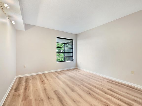 1300 SW 122nd Ave #412, Miami, FL 33184 | Zillow