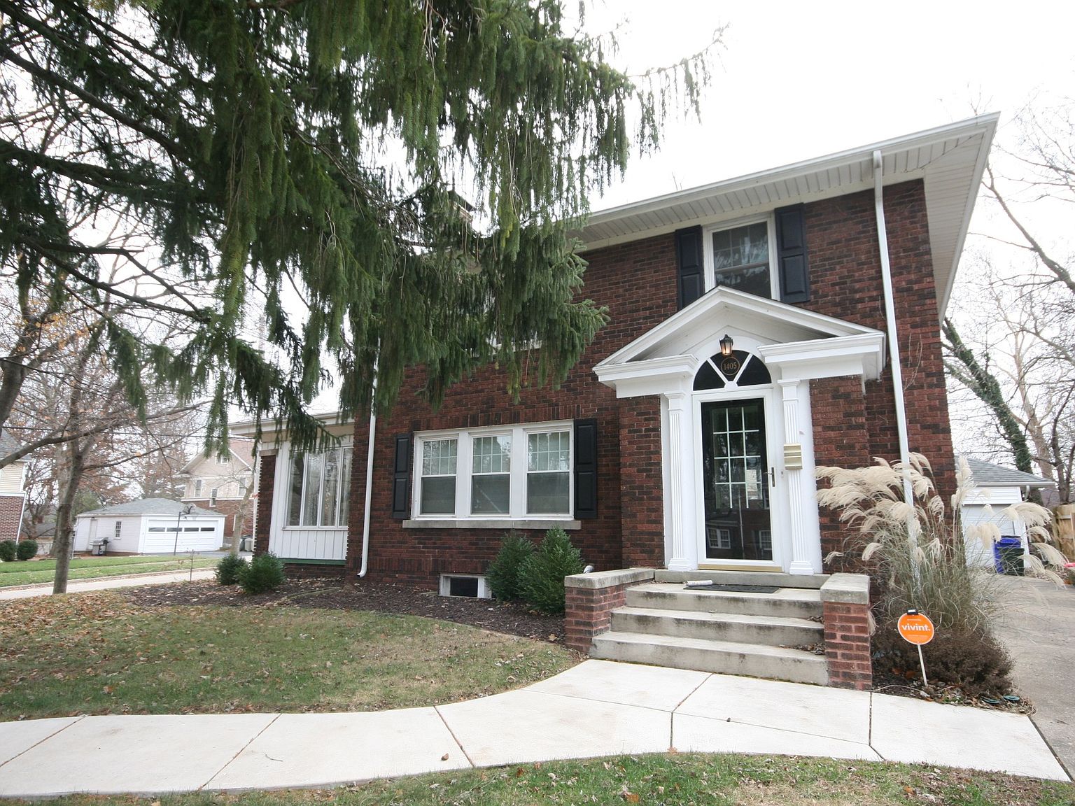 1405 W Sunset Ave, Decatur, IL 62522 | Zillow